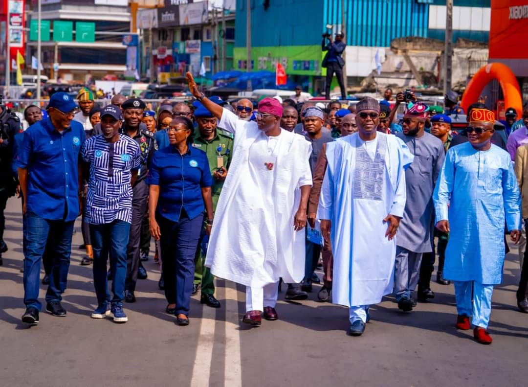 Governor Babajide Sanwoolu Commissioned Ikeja Red Line – The Lagos Magazine